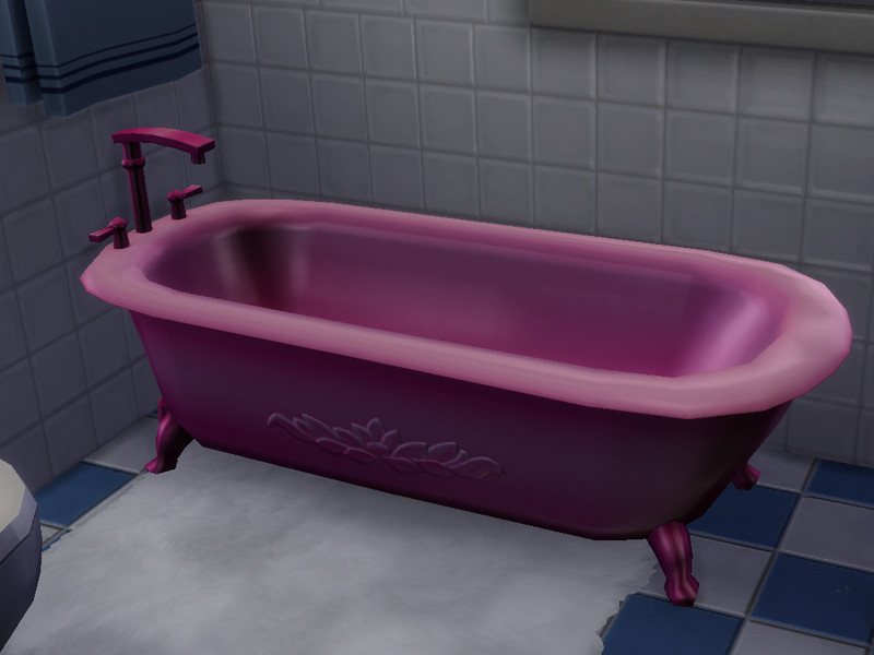 RebelS1mm3r's Princess bathtub recolour